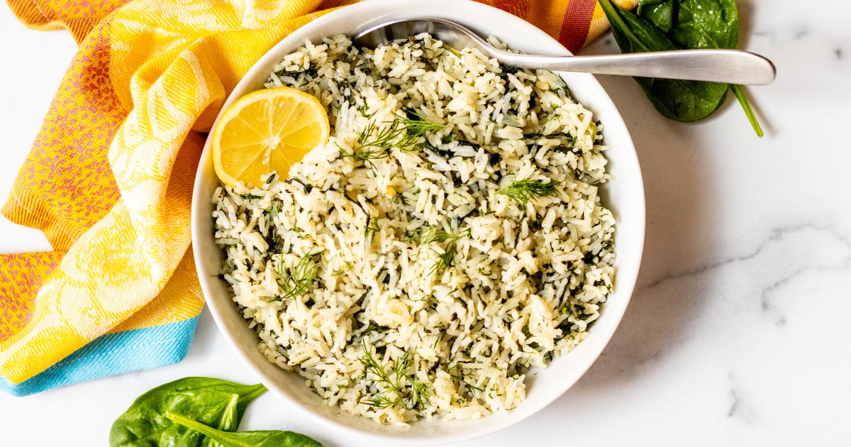 Spinach Rice with Lemon and Dill - Veggies Save The Day