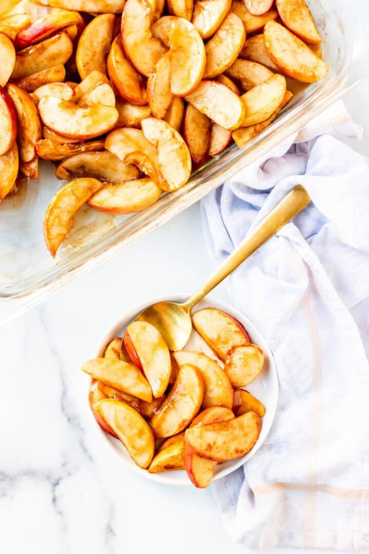 Cinnamon-Maple Baked Apple Slices - Veggies Save The Day